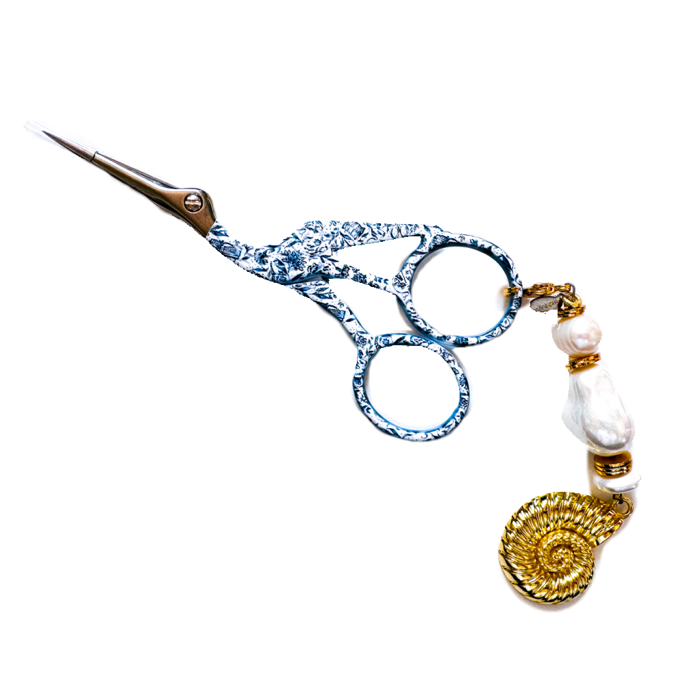 MOLLYBEADS Scissor Fob - Gold Nautilus Shell with Pearl – Penny Linn